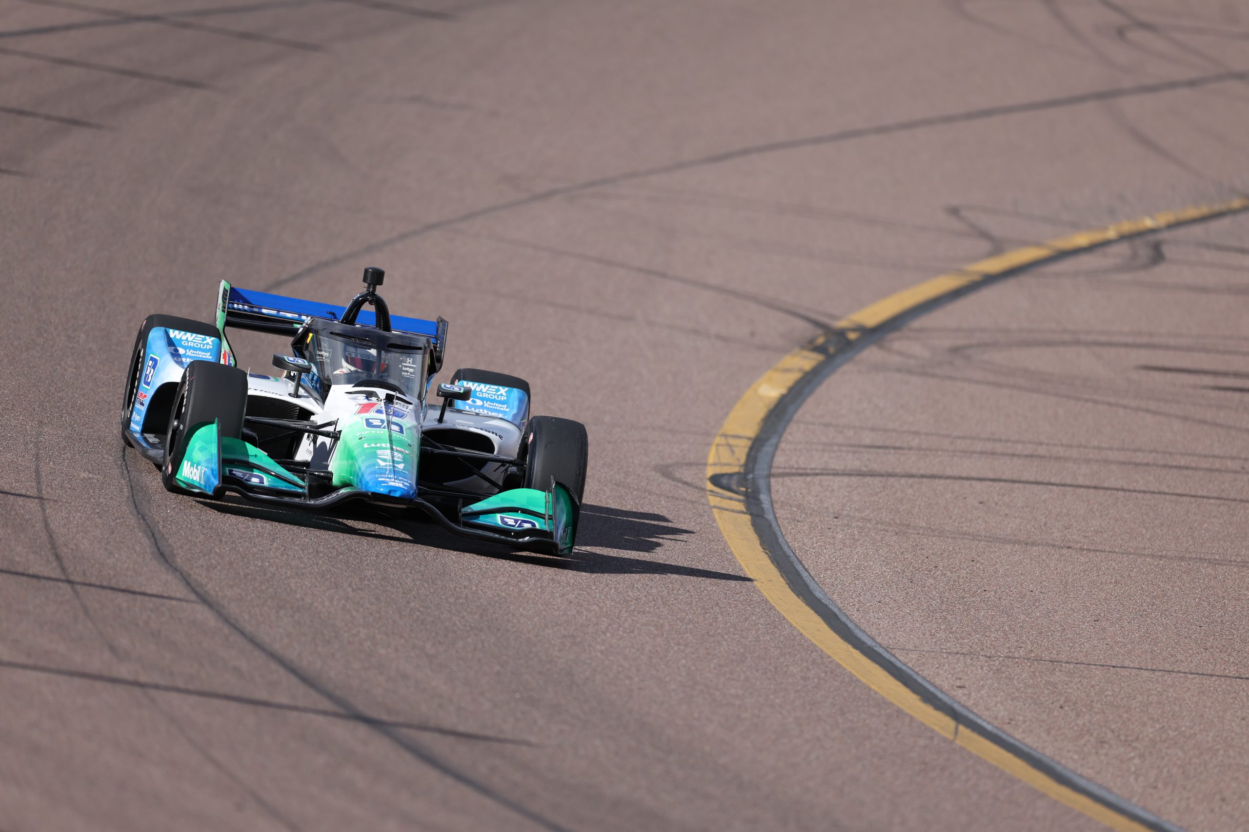 IndyCar racing returns to Phoenix Raceway for 1st time since 2018